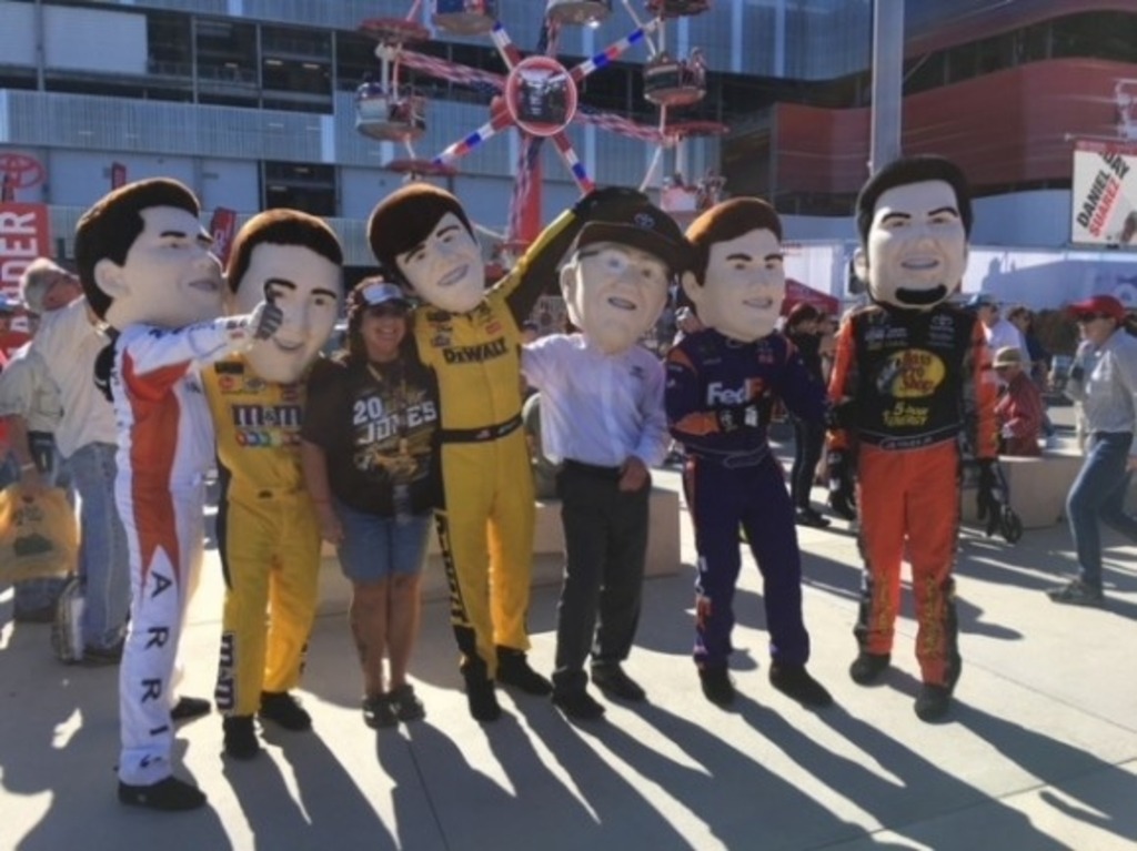 El presi y sus muchachos | Visión Auto