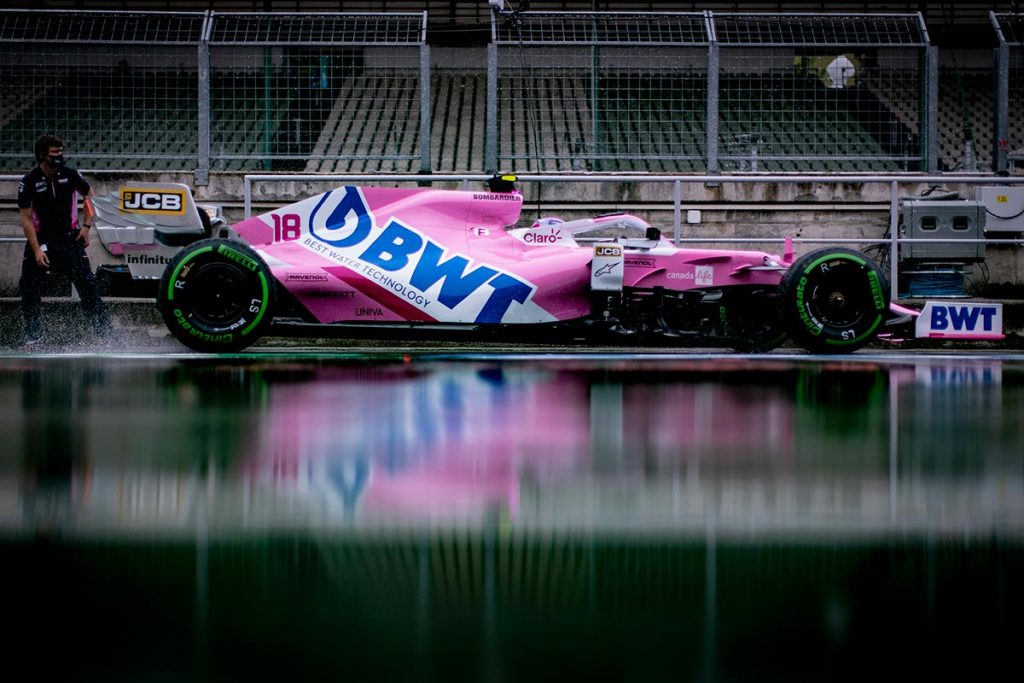 Los «Mercedes rosa» rinden exámen | Visión Auto