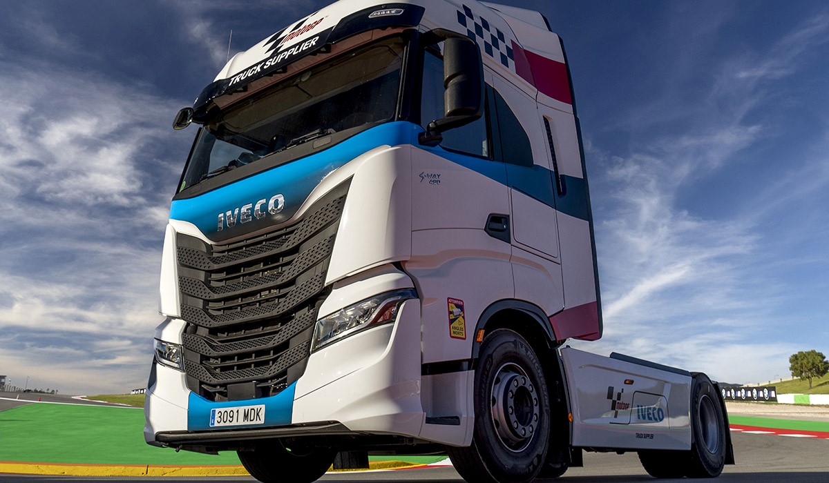 IVECO proveedor oficial de camiones de MotoGP | Visión Auto