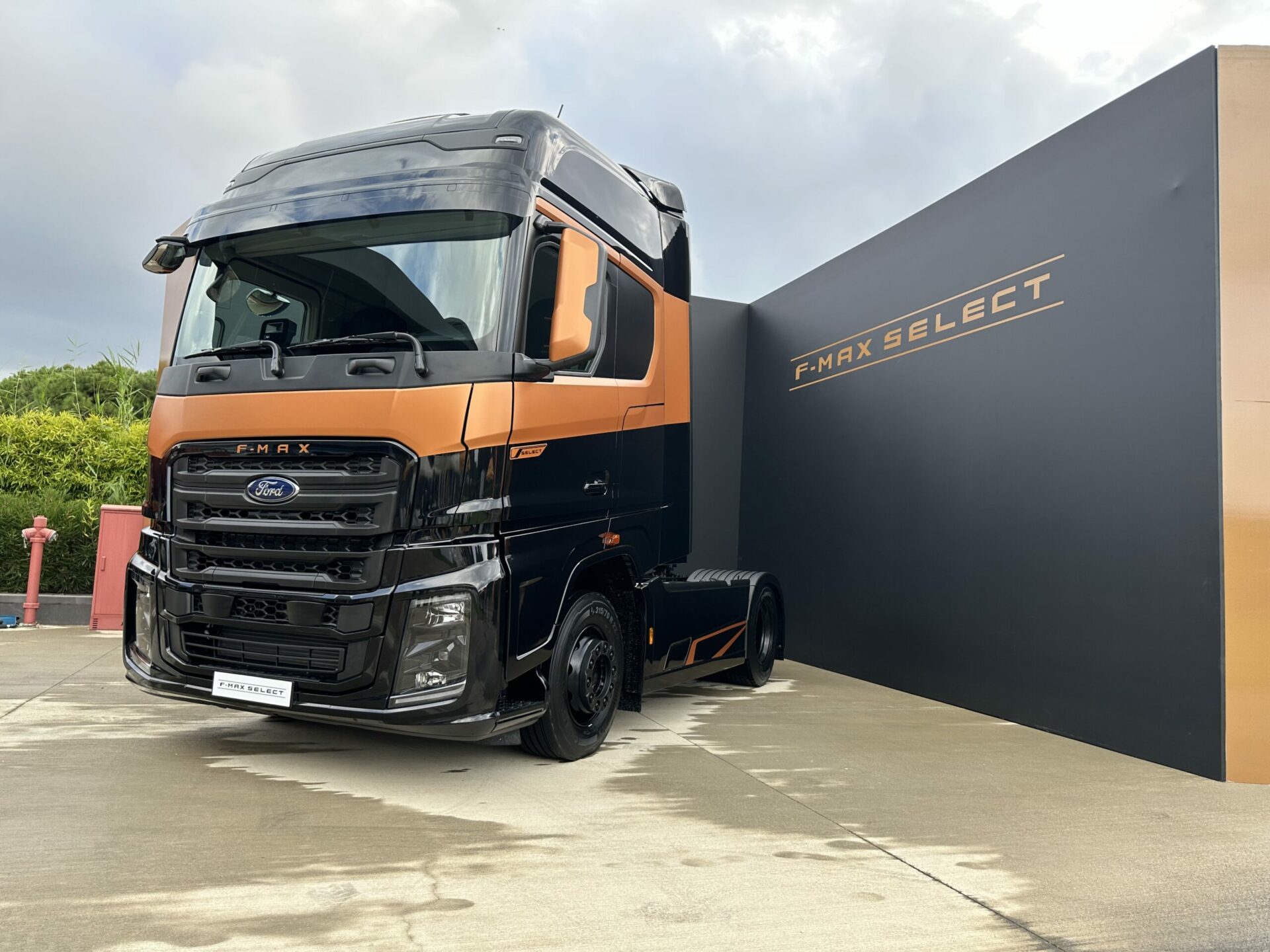 Ford Trucks presenta el nuevo F-MAX Select | Visión Auto