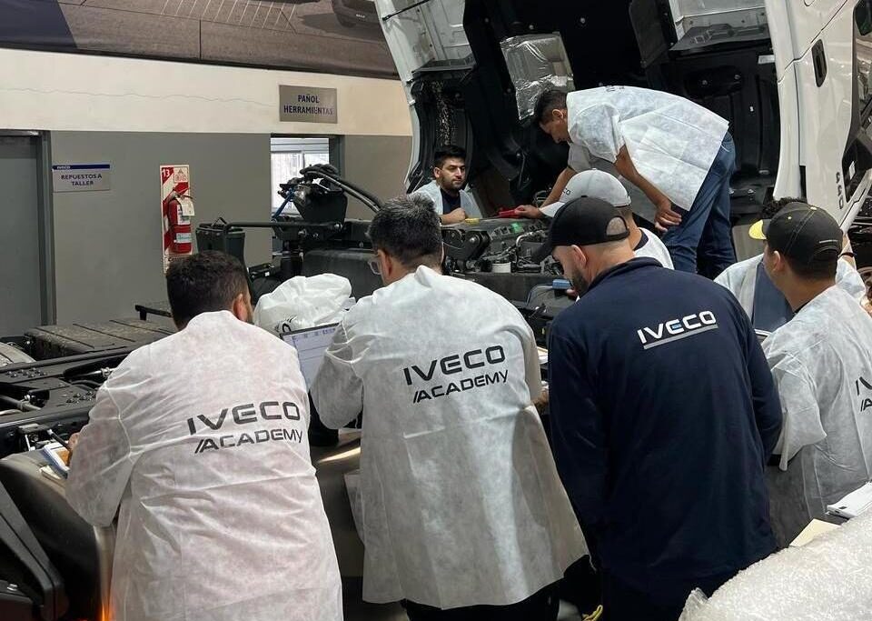 IVECO Academy LATAM: Capacitación y formación clave | Visión Auto